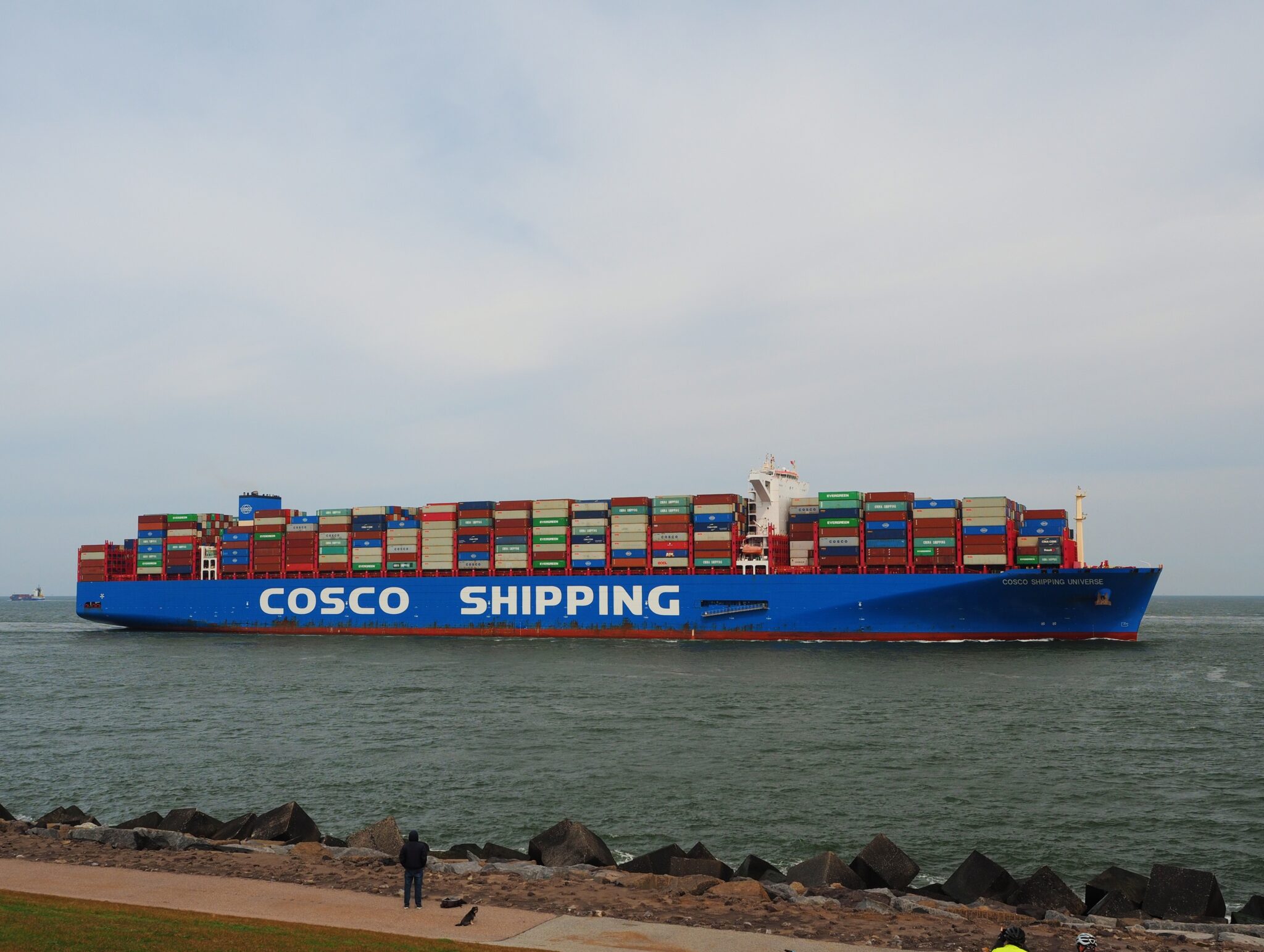 Die 10 größten Containerschiffe der Welt 2025 🚢