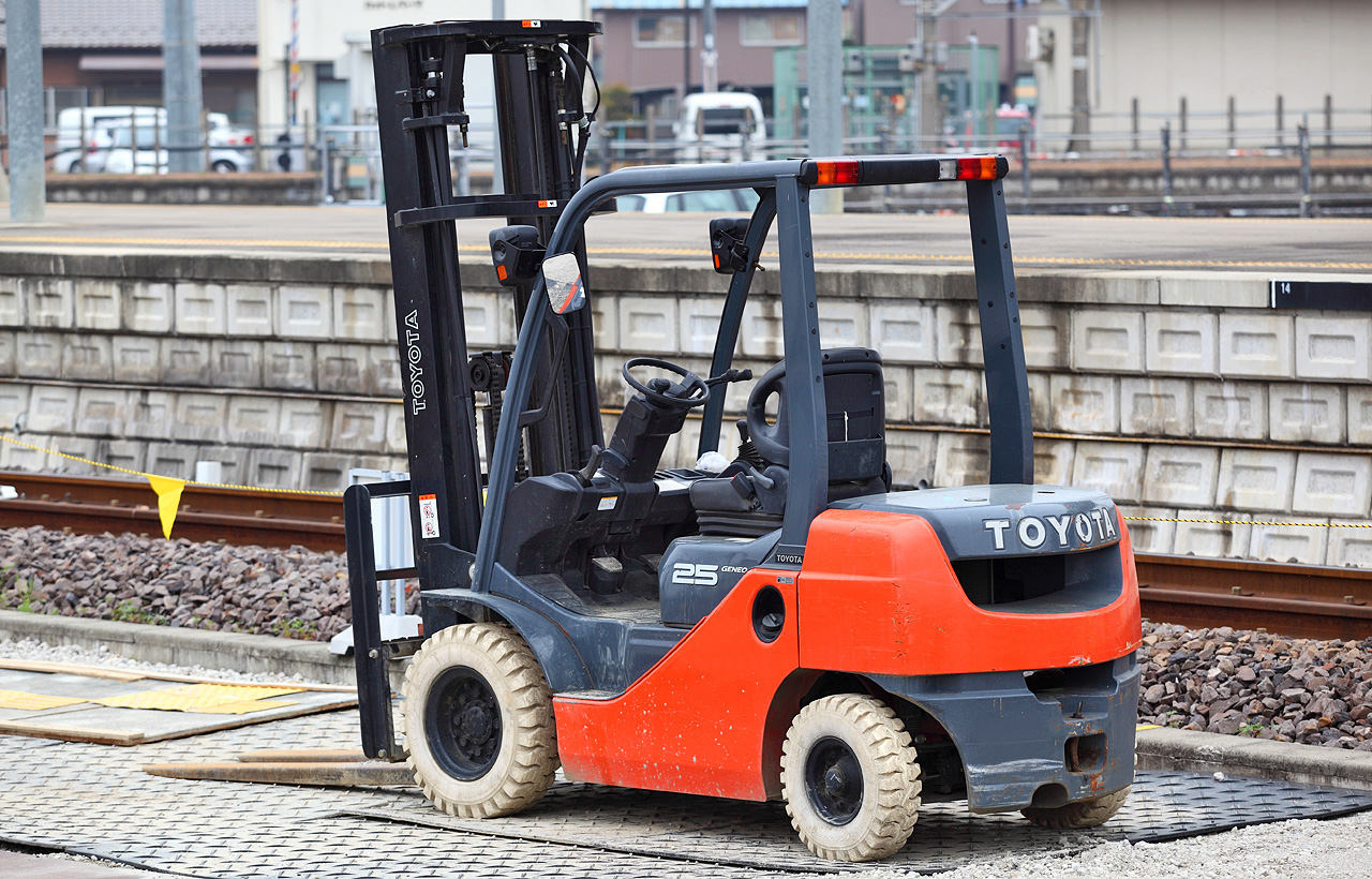 Toyota BT Gabelstapler: Was tun bei diesen Fehlercodes ...